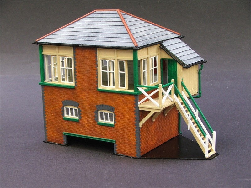LSWR Brick Built Signal Box – Skytrex